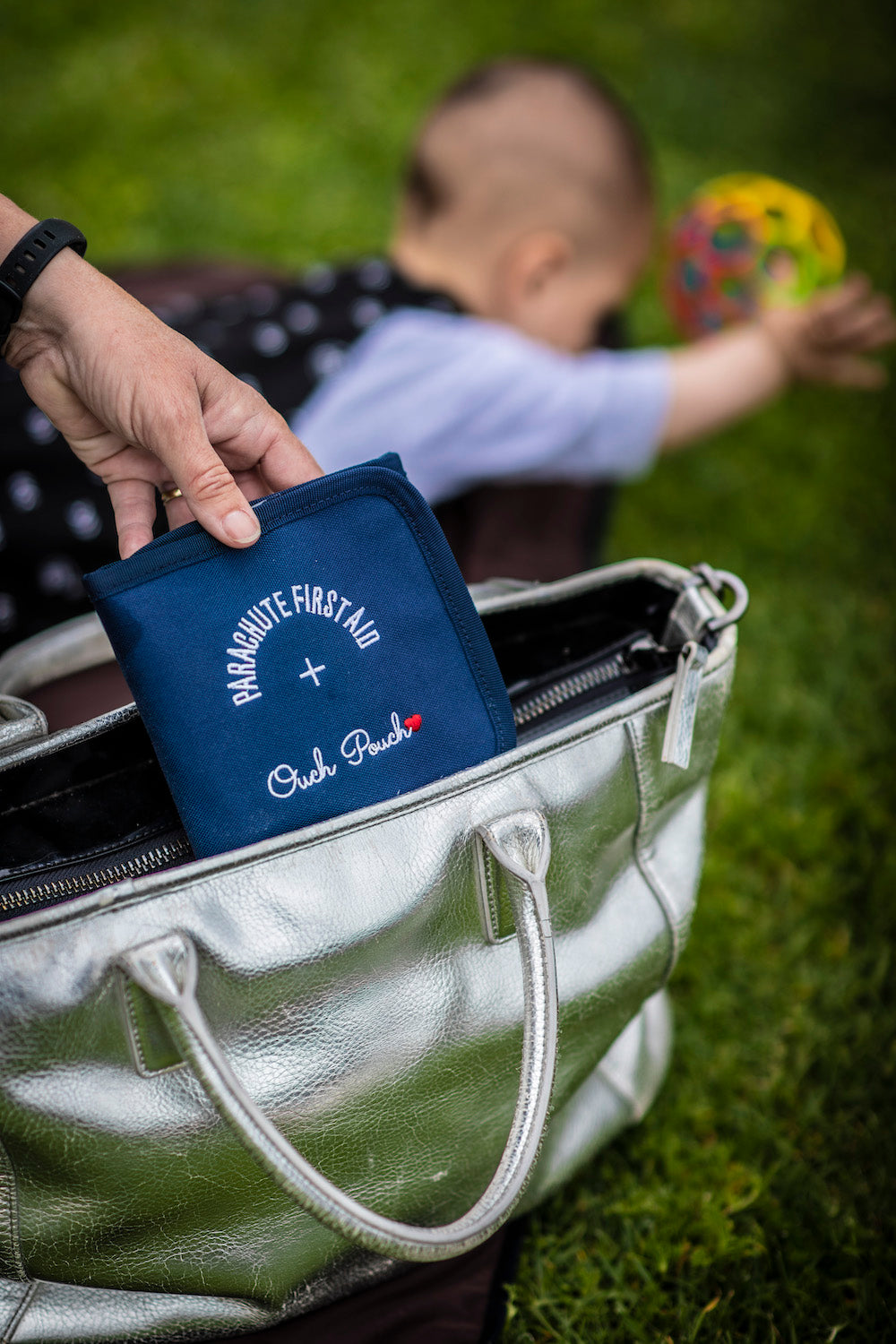 Ouch Pouch - On the go kit for parents – parachutefirstaid